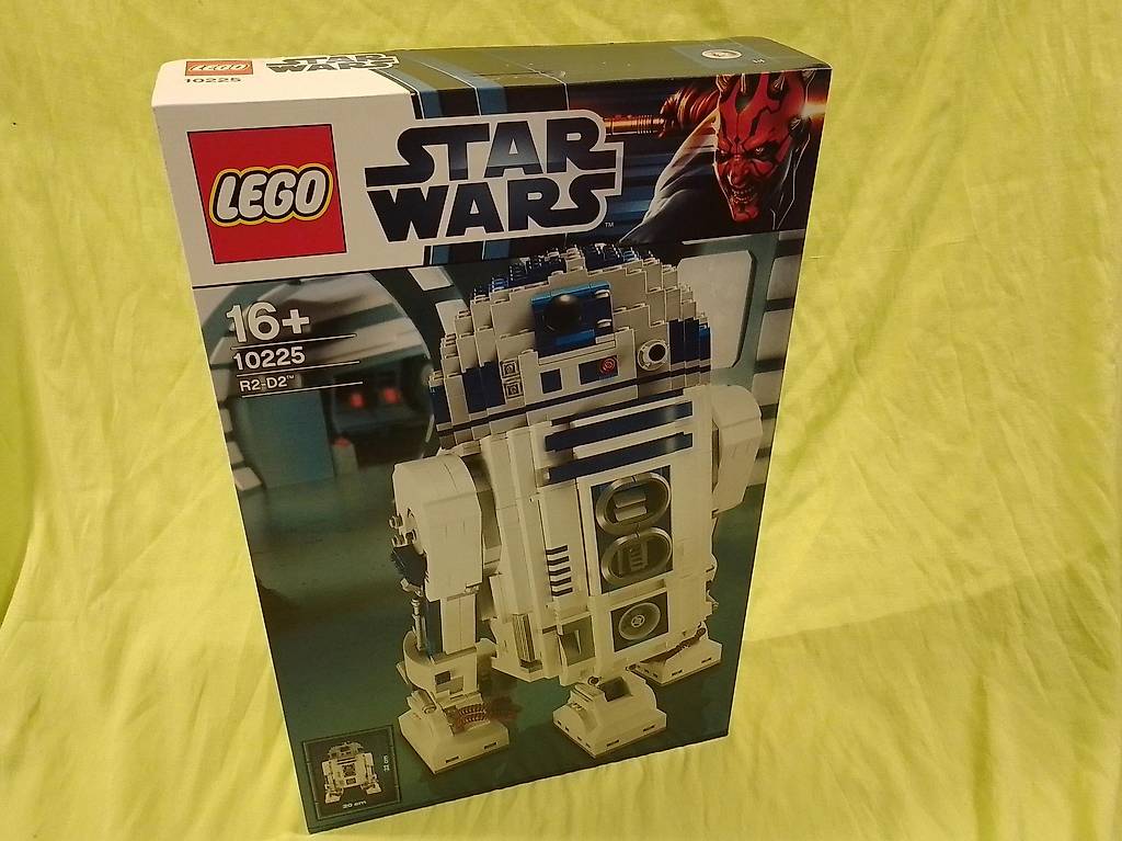 Lego 10225 Star Wars R2-D2 im Kanton Glarus - tutti.ch