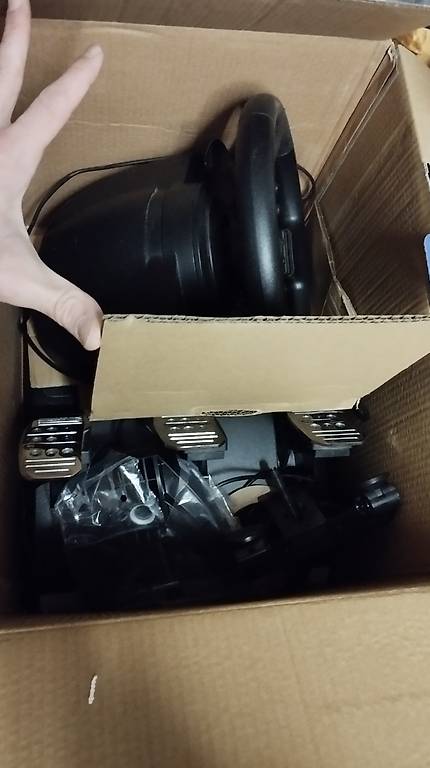 Thrustmaster TMX + Pedale PC/XBOX im Kanton Aargau - tutti.ch