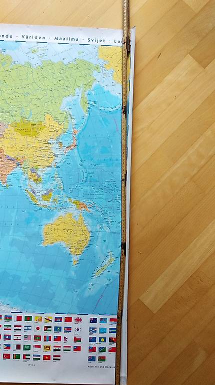 Weltkarte XXL Massstab 1:30 000 000 im Kanton St. Gallen - tutti.ch