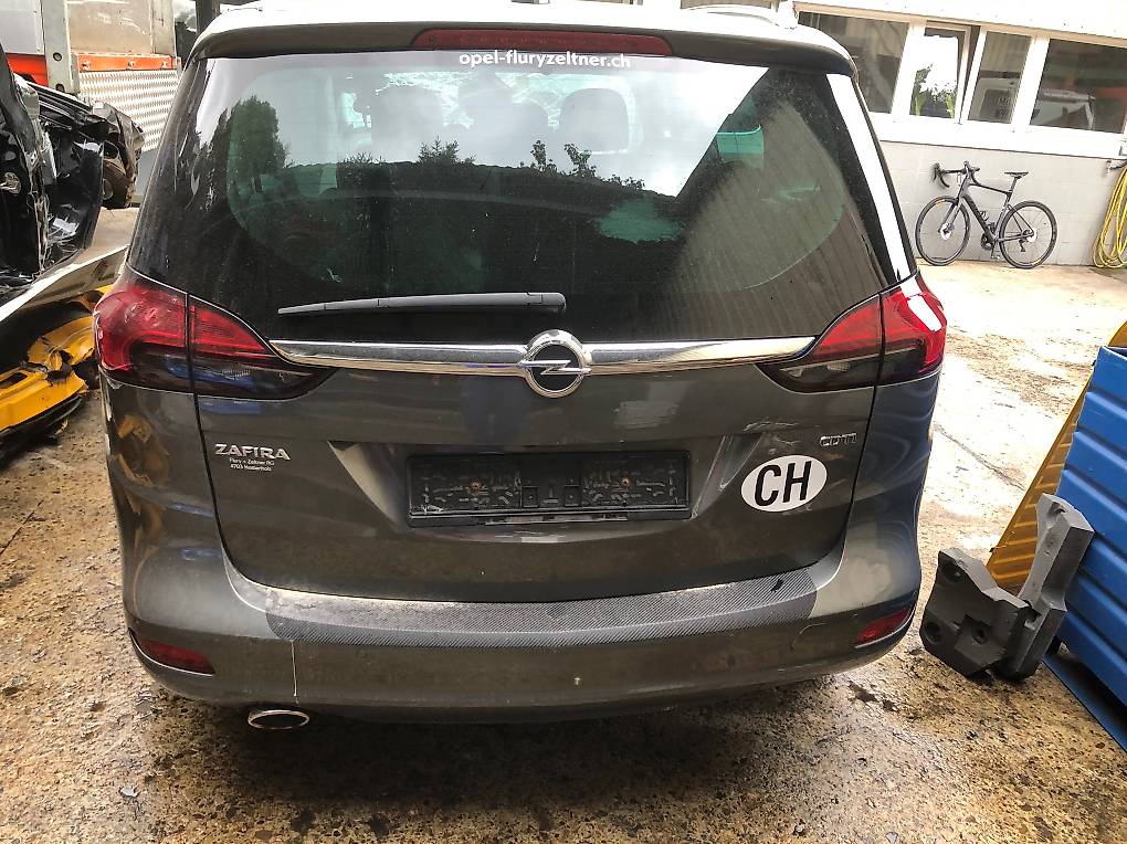 Opel Zafira C Heckklappen Baujahr 2016 im Kanton Luzern - tutti.ch