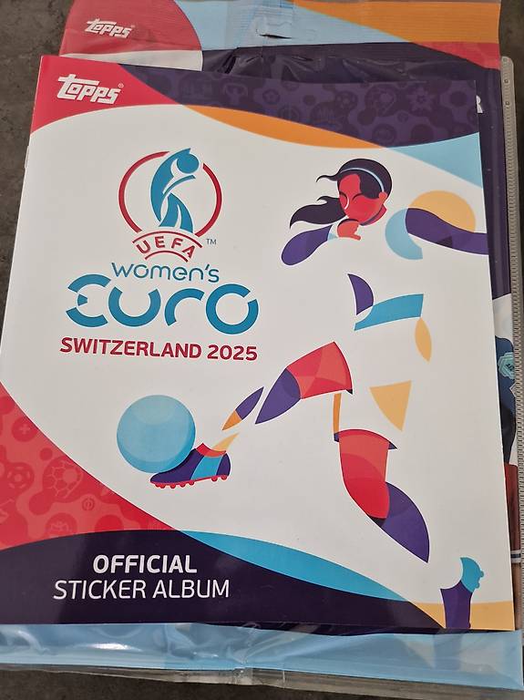 TOPPS UEFA Women's Euro 2025 Komplett Set Canton Argovie - tutti.ch