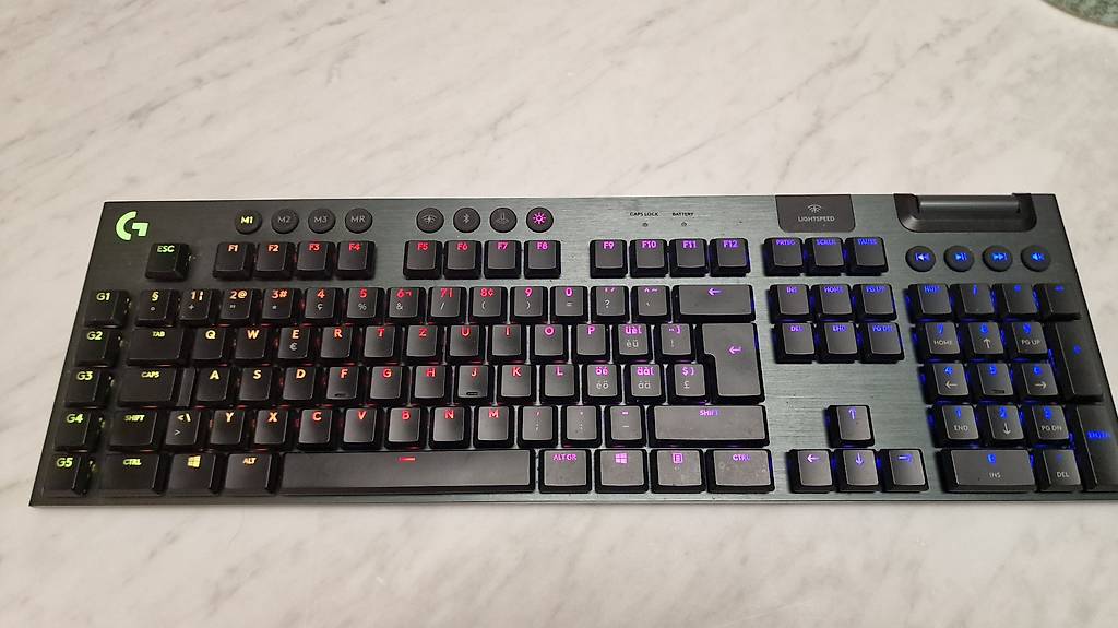 LOGITECH G915 LIGHTSPEED RGB - Gaming Tastatur im Kanton Luzern - tutti.ch