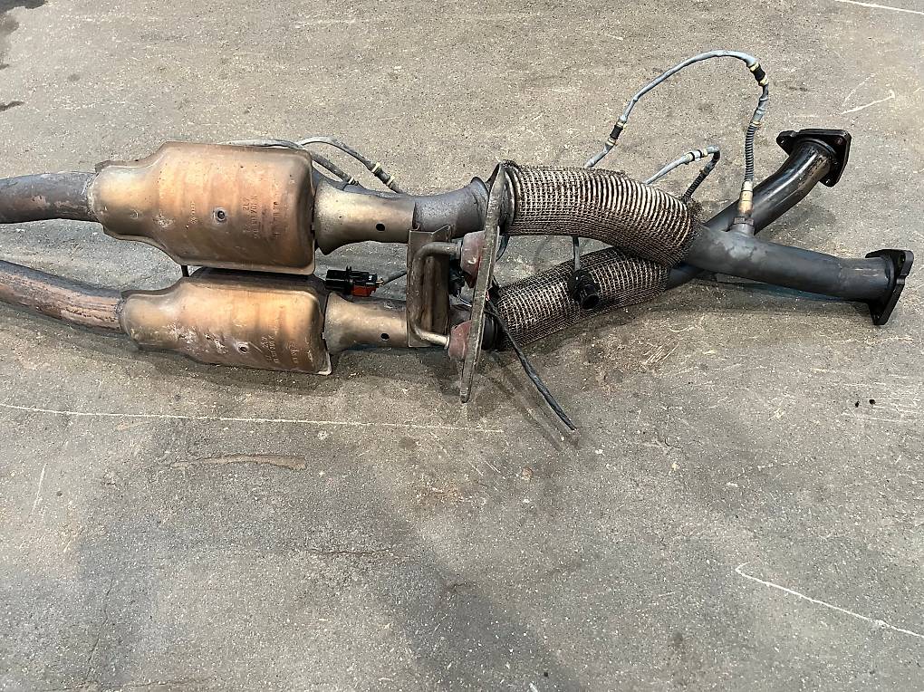 Katalysator von VW Golf 5 R32 mit Sonden im Kanton Aargau - tutti.ch