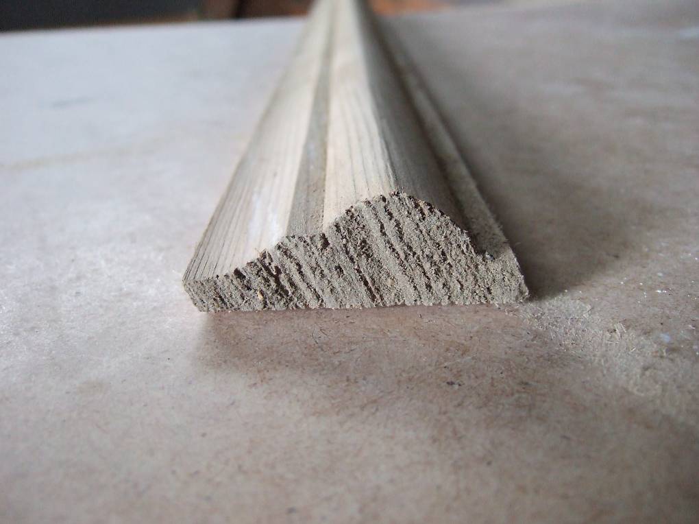 Profilleiste 65mm x 22mm, 1.Klasse Tanne /Fichte, total 47m im Kanton ...