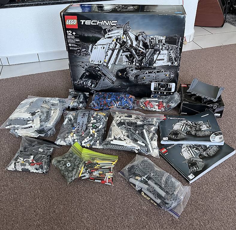 Lego 42100 Technic Liebherr Bagger R9800 im Kanton St. Gallen - tutti.ch