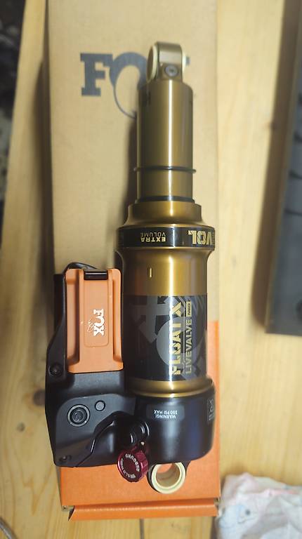 Fox float x live valve neo im Kanton Tessin - tutti.ch