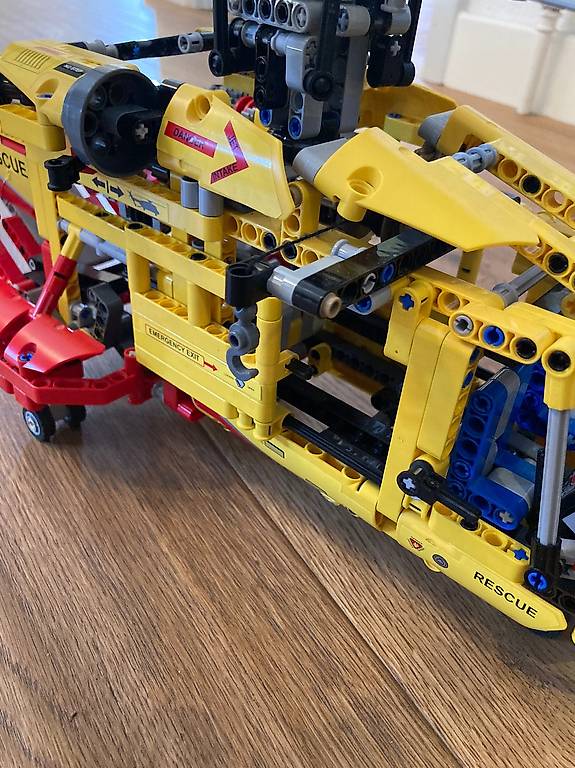 Grosser Lego Technic Hubschrauber 9396 im Kanton Bern - tutti.ch