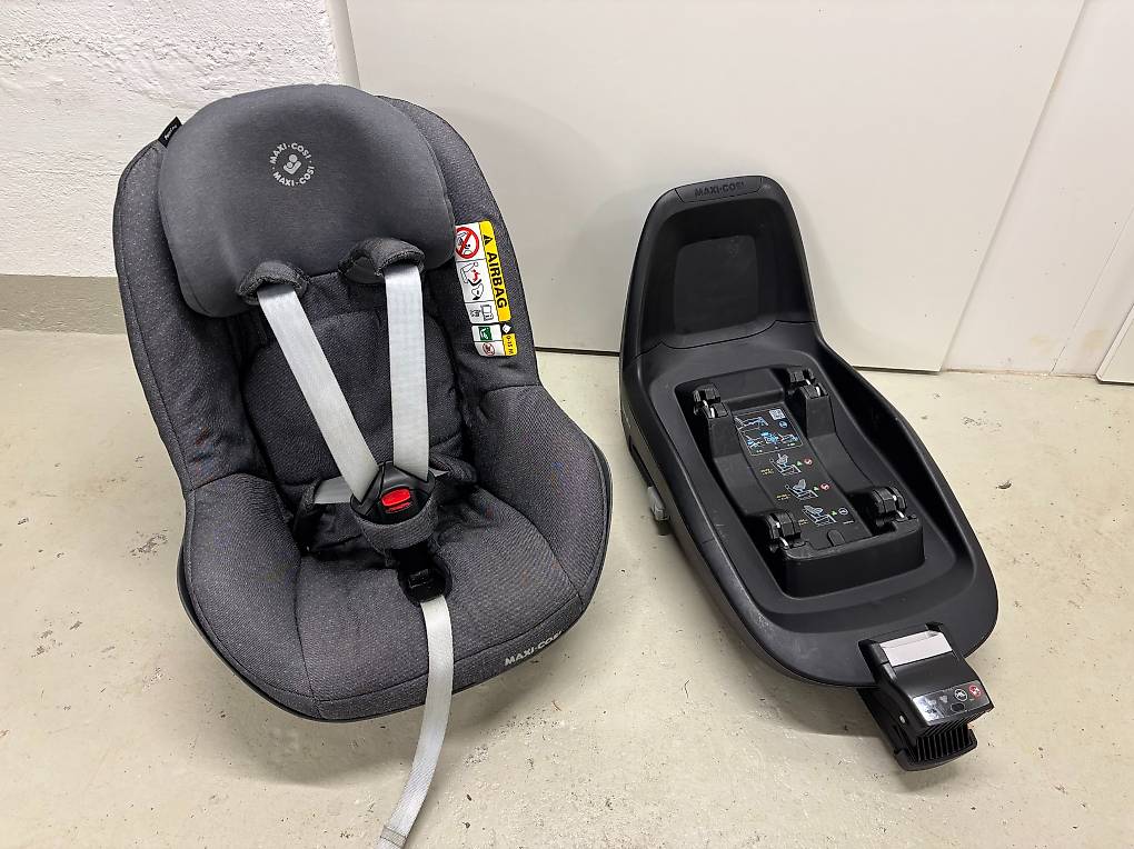 Maxi Cosi Kindersitz + Station 2wayPearl und 2wayFix im Kanton Aargau ...