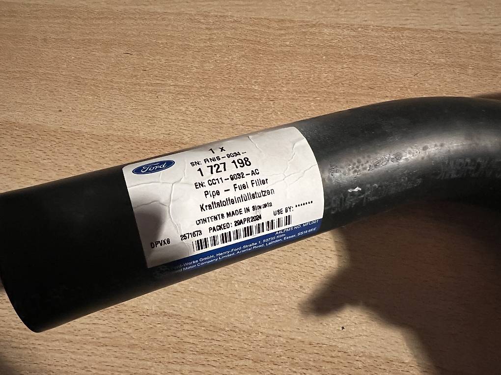 Ford Einfüllstutzen 1727198 (NEU) im Kanton Zürich - tutti.ch