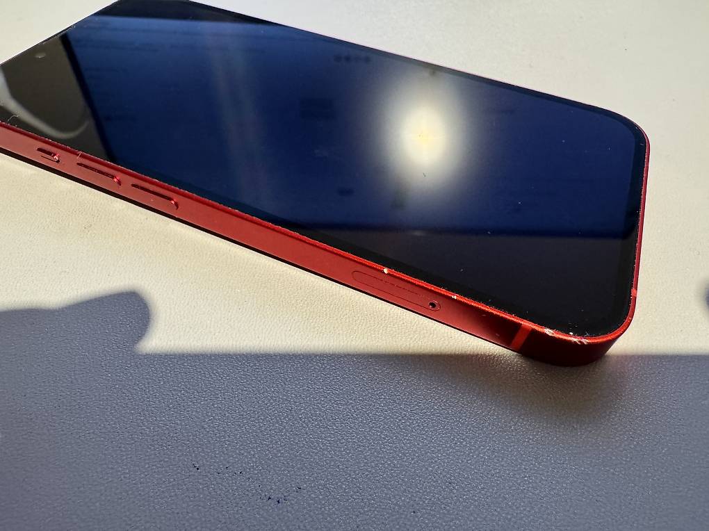 Apple iPhone 13 Red/Rot 128GB im Kanton Zürich - tutti.ch