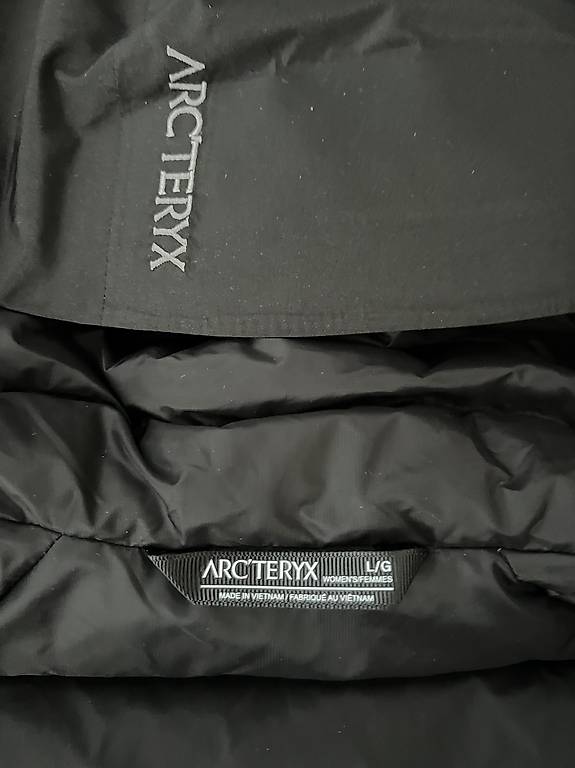 Arcteryx SOLANO DOWN HOODY WOMEN'S im Kanton St. Gallen - tutti.ch