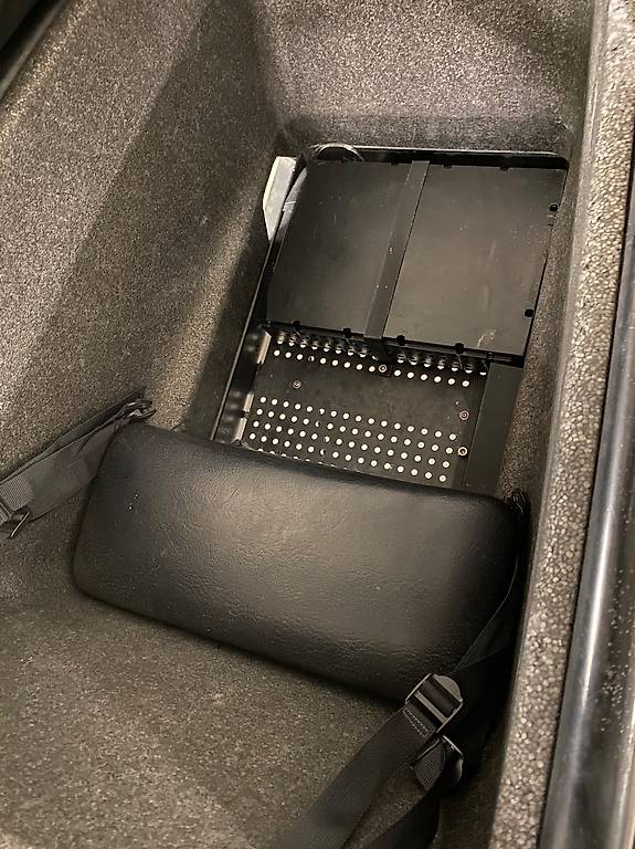 E-Bike-Cargo-Akku reicht für 220km-Mid Drive-8Gang-Sitzbank im Kanton ...