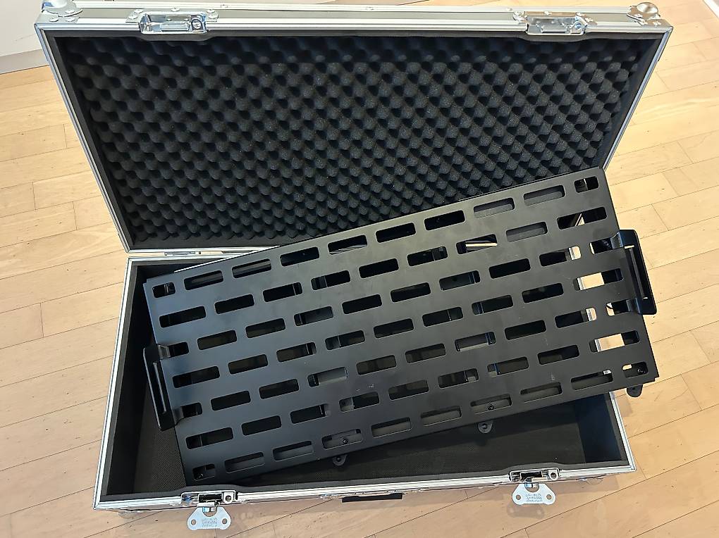 Rockboard Quad 4.4 Pedalboard mit Flight Case im Kanton Zürich - tutti.ch