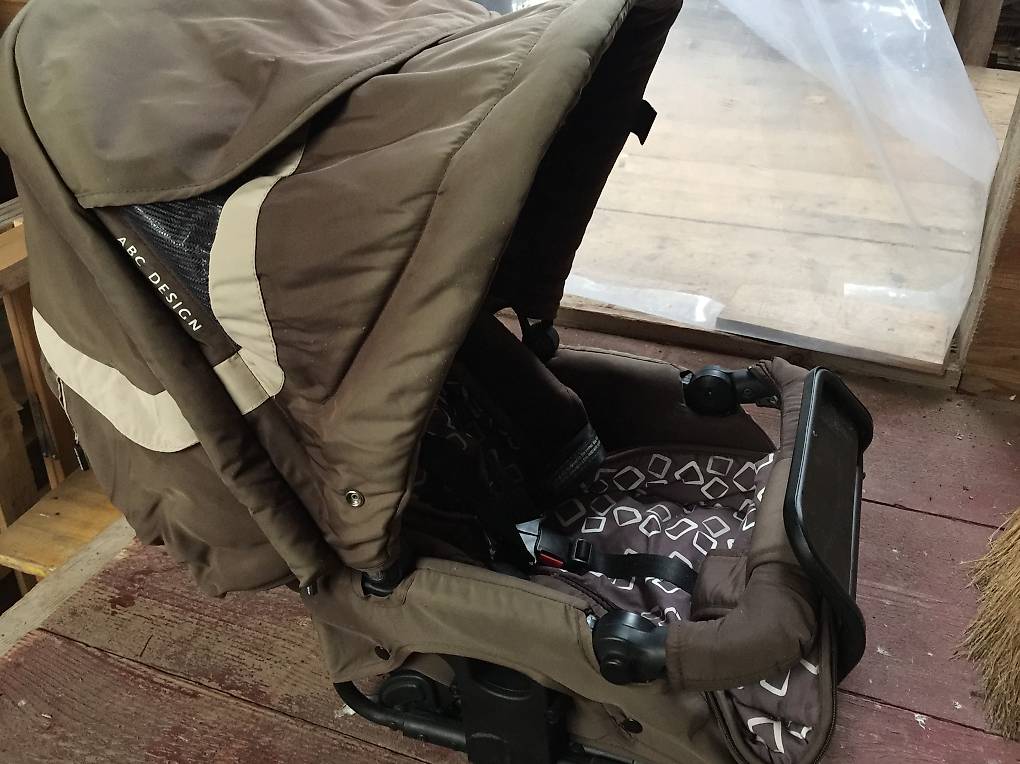 ABC Design - Turbo 4S Kombikinderwagen Design Crispy im Kanton Luzern ...