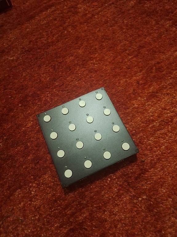 Intech studio EN16 Midi controller im Kanton Freiburg - tutti.ch