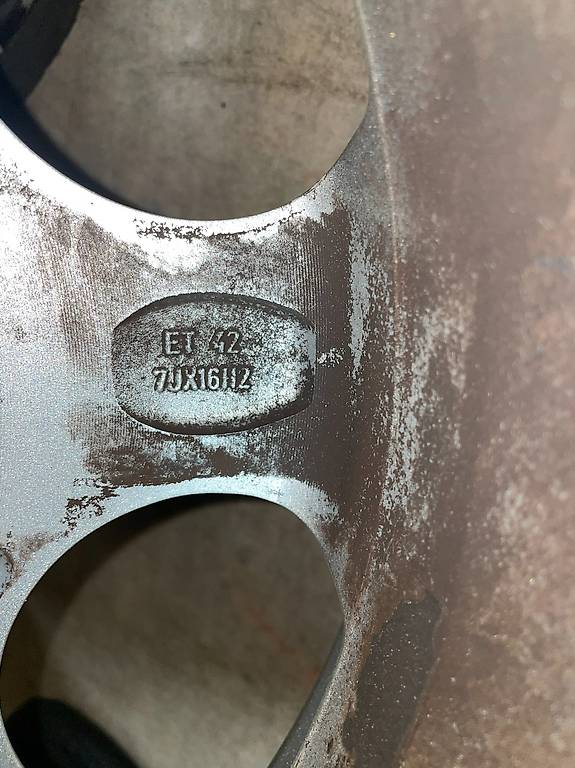 4 x Original Alu-Felgen 7Jx16 ET 42 mit SR für Audi A4 im Kanton ...
