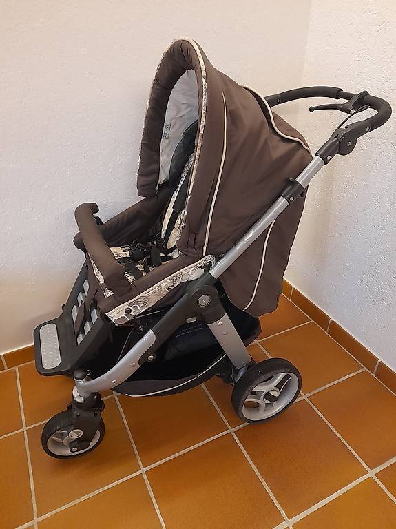 Kinderwagen Teutonia Cosmo komplett mit viel Zubehör im Kanton Bern ...
