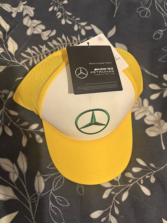 F1 Cap Silverstone gp 2024 Lewis Hamilton im Kanton Tessin - tutti.ch