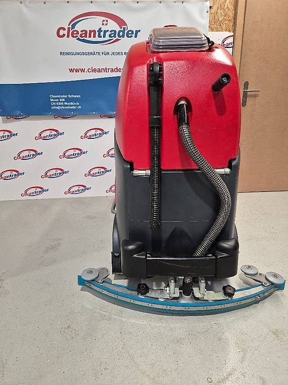 Cleanfix RA 900 Sauber Scheuersaugmaschine mit Garantie im Kanton St ...