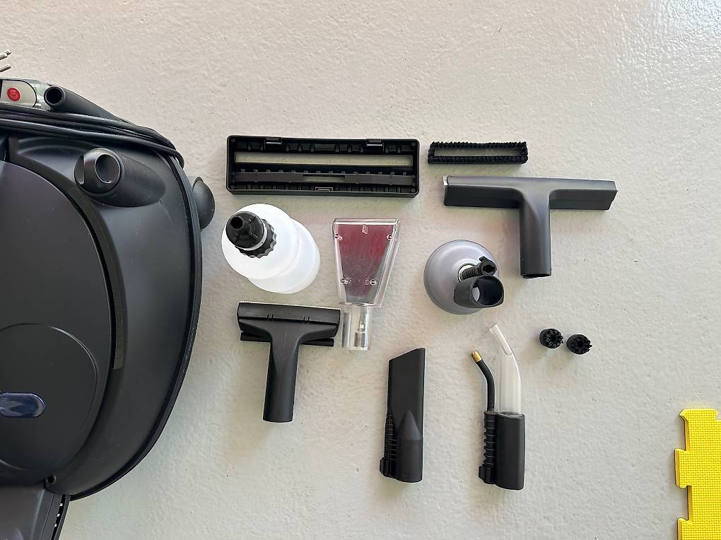 Dampfstaubsauger ADAM mit Spezialset von Singer im Kanton St. Gallen - tutti.ch