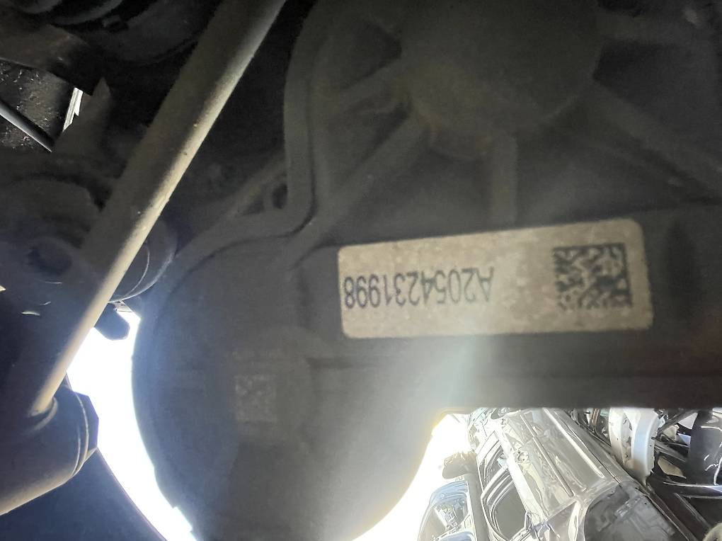 A2054231998 Bremszange hinten links Mercedes C 250 2014 im Kanton ...