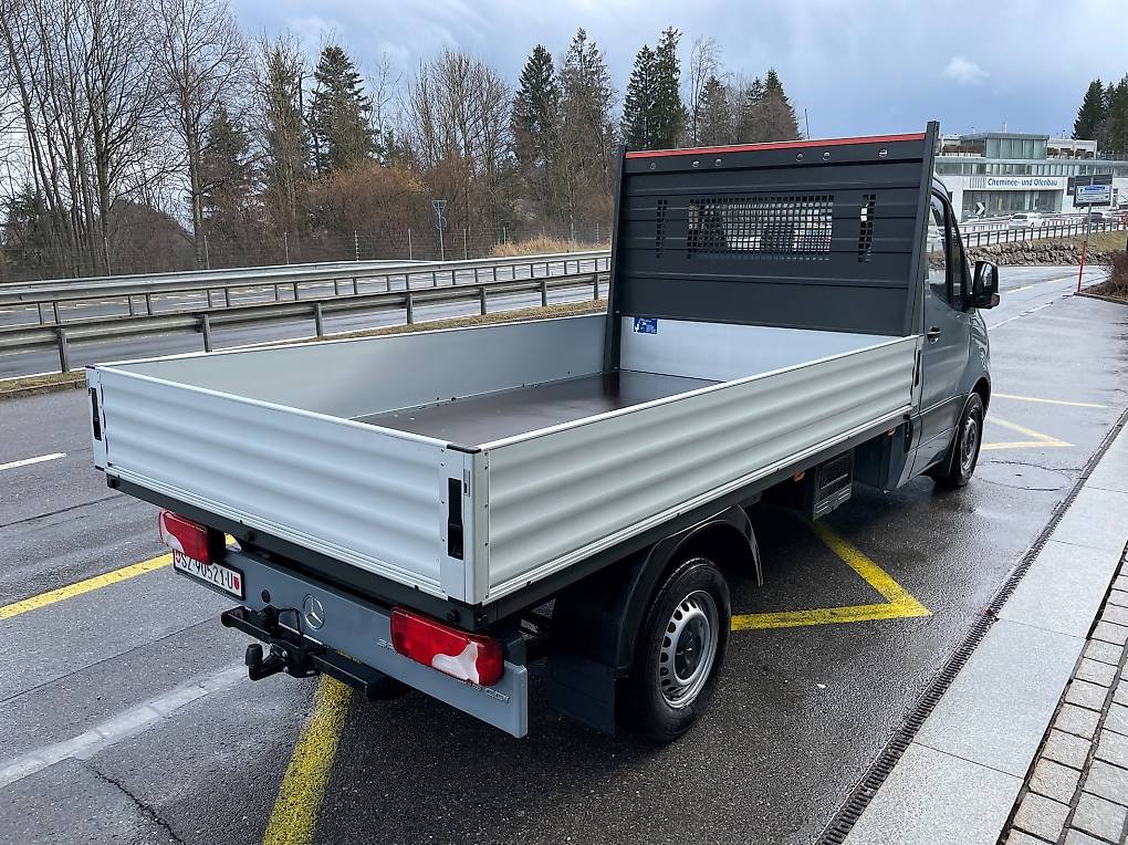 Mercedes-Benz Sprinter 315 CDI Standard FWD Pritsche und AHK im Kanton ...