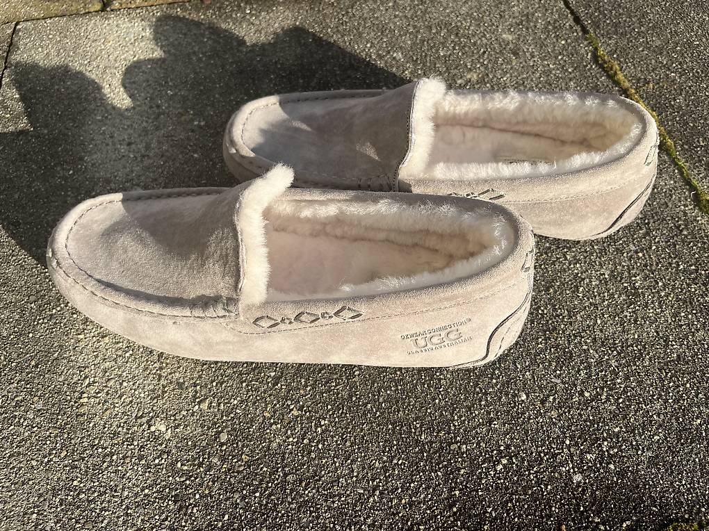 Original UGG Schuhe/Finken im Kanton Zürich - tutti.ch