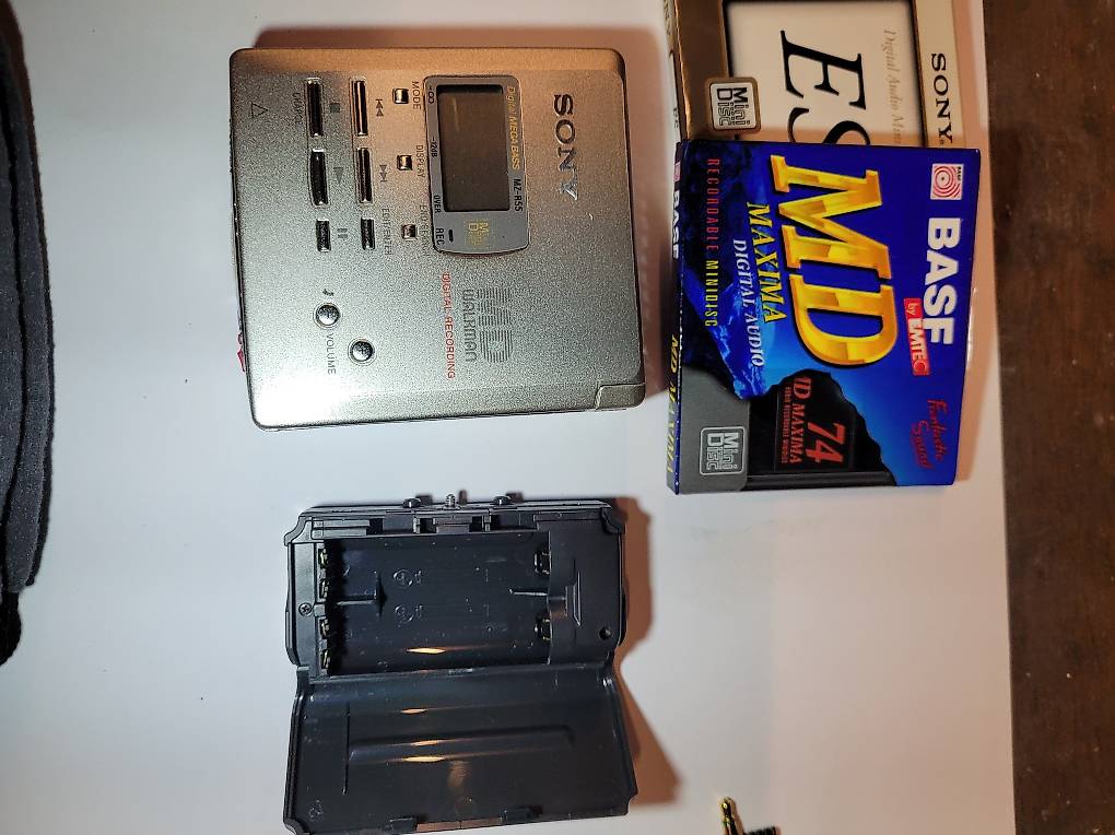 sony md walkman digital recording mz-r55 im Kanton Zürich - tutti.ch