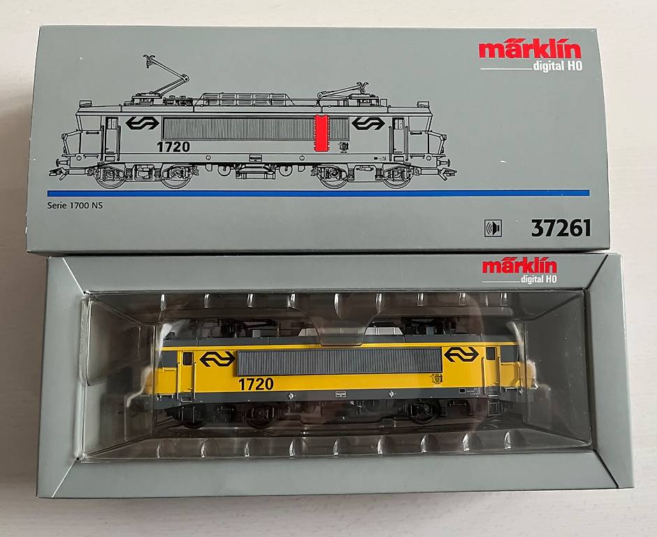 Märklin Modeleisenbahn Digital HO 37261 NS serie im Kanton Solothurn ...