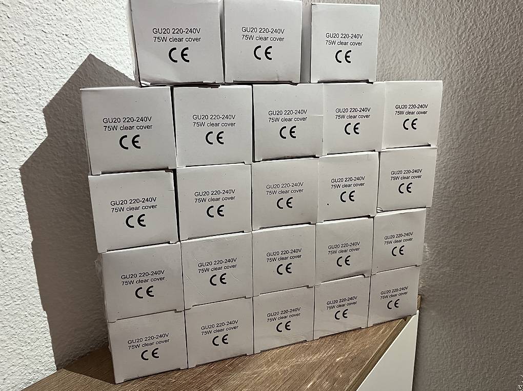 Halogen Lampe / Spot Halogen GU20 75W im Kanton Aargau - tutti.ch