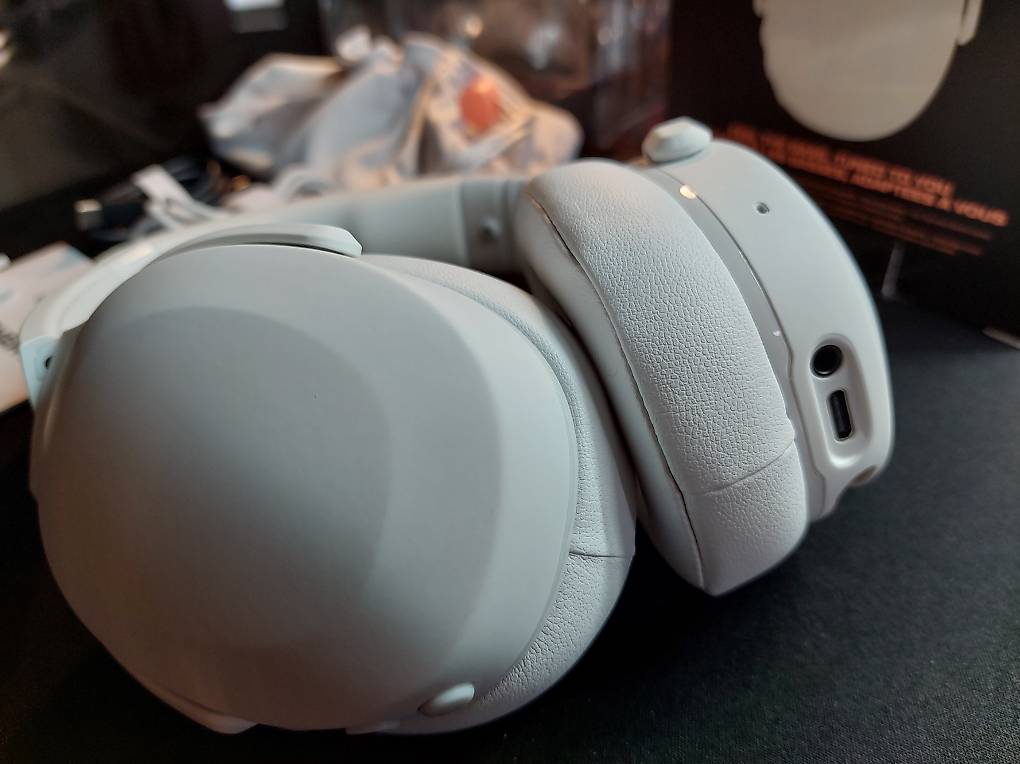 Skullcandy Crusher EVO - Weiss | neuwertig, Garantie 2027 im Kanton ...