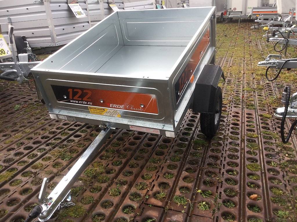 Erde 122 Tieflader Einachser AN 10958 im Kanton St. Gallen - tutti.ch