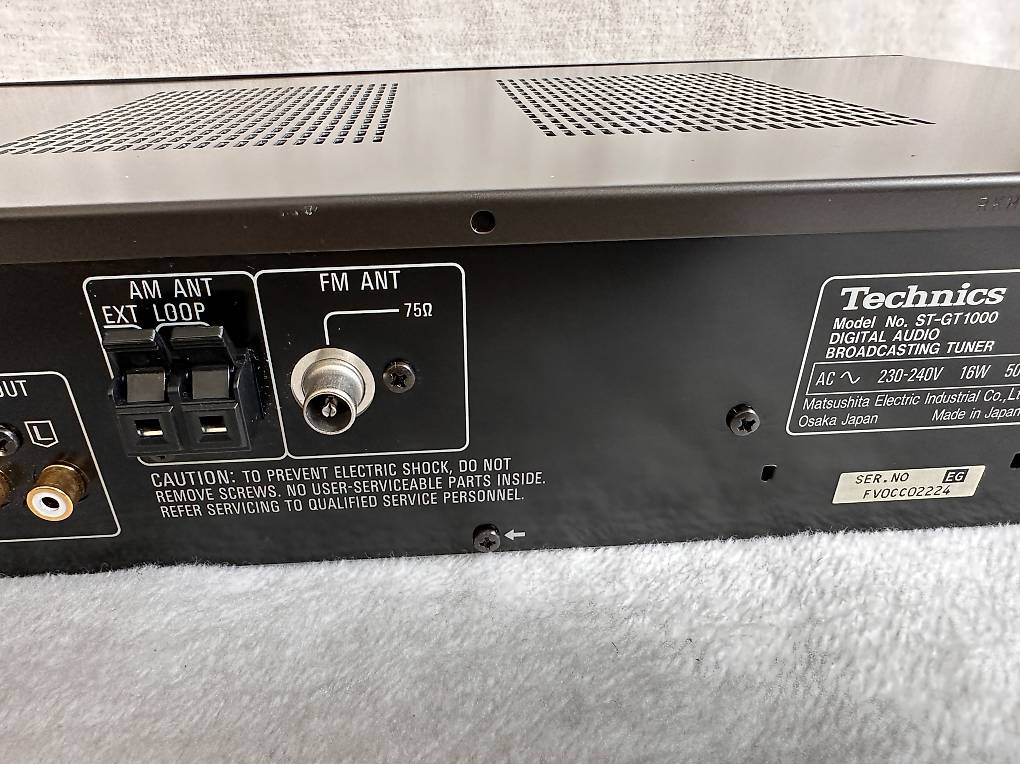 Technics highend Digital Audio Broadcasting Tuner ST-GT1000 im Kanton ...