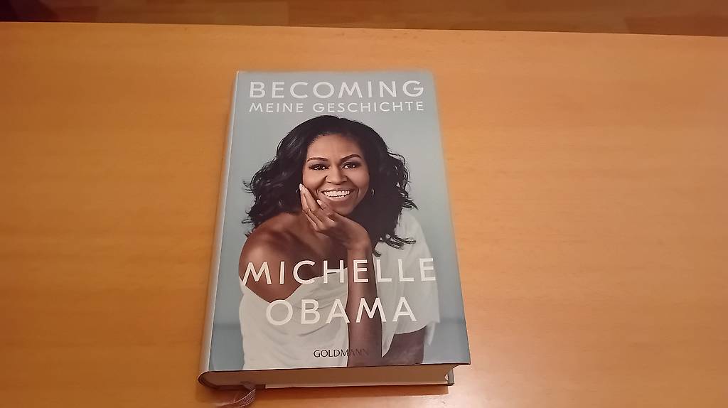 Michelle Obama - Becoming Meine Geschichte - Autobiografie im Kanton ...