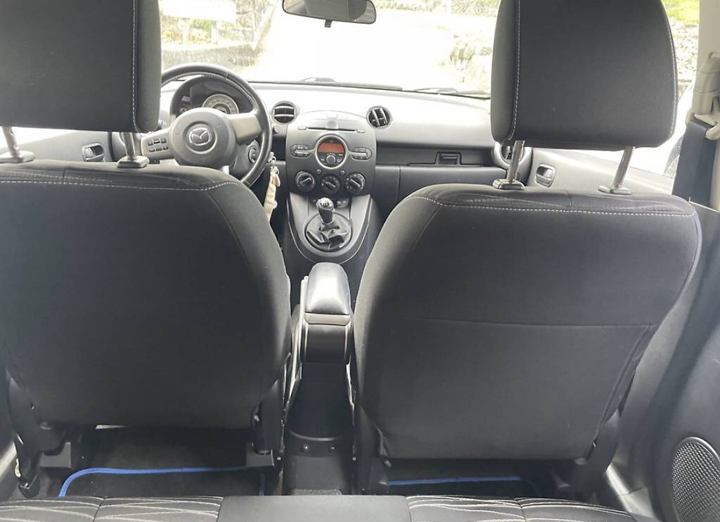 MAZDA 2, Hinterachse Durchgerostet im Kanton Aargau - tutti.ch