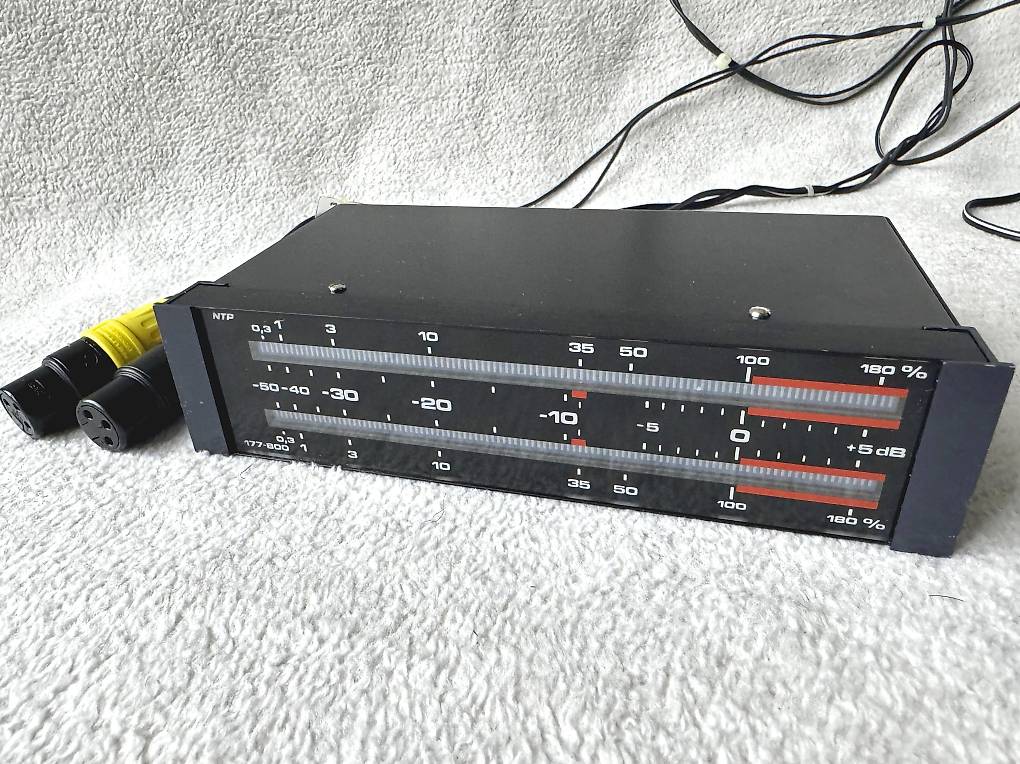 NTP 177-800 Audio Plasma PPM VU Meter incl. Breakout & PSU im Kanton ...