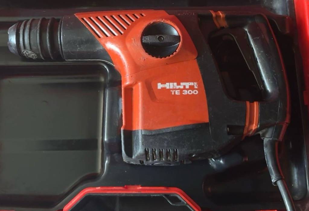 Burineur/Meißelhammer Hilti TE 300 Cantone Vaud - tutti.ch