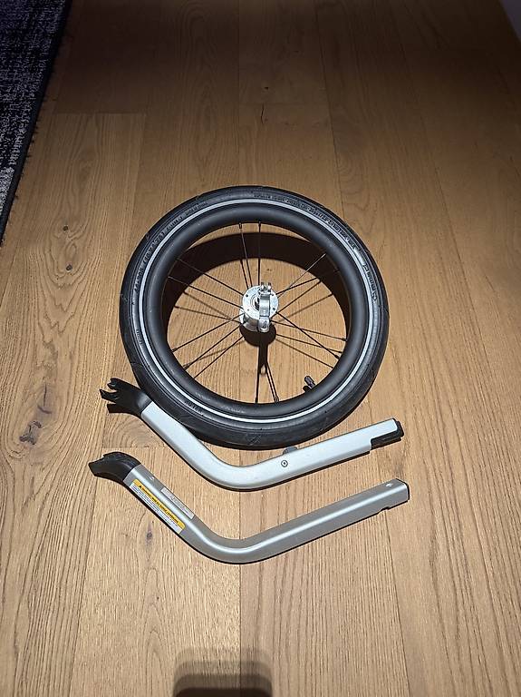 Thule Chariot Jogging Kit 1 - Perfekt für sportliche Eltern im Kanton ...