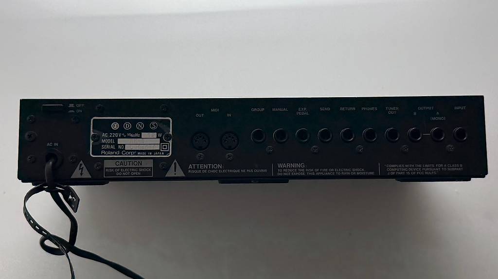 Boss ME-5 Guitar Multiple Effects Multieffektgerät. im Kanton Bern ...