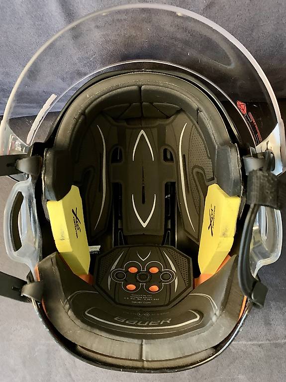 Bauer Re-Akt 75 Helm (Senior L) im Kanton Zürich - tutti.ch