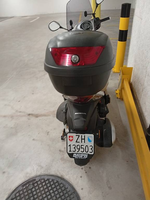 Motorrad Roller Honda im Kanton Zürich - tutti.ch