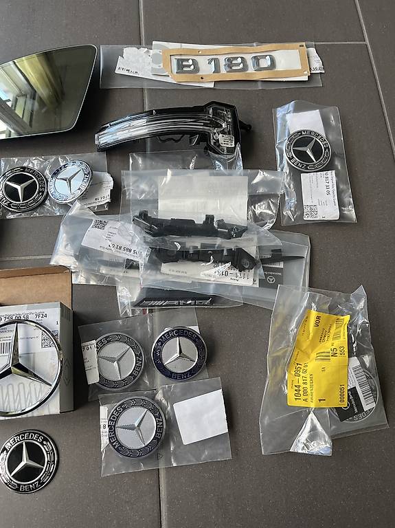 Mercedes Logos Embleme original fabrikneu im Kanton Aargau - tutti.ch