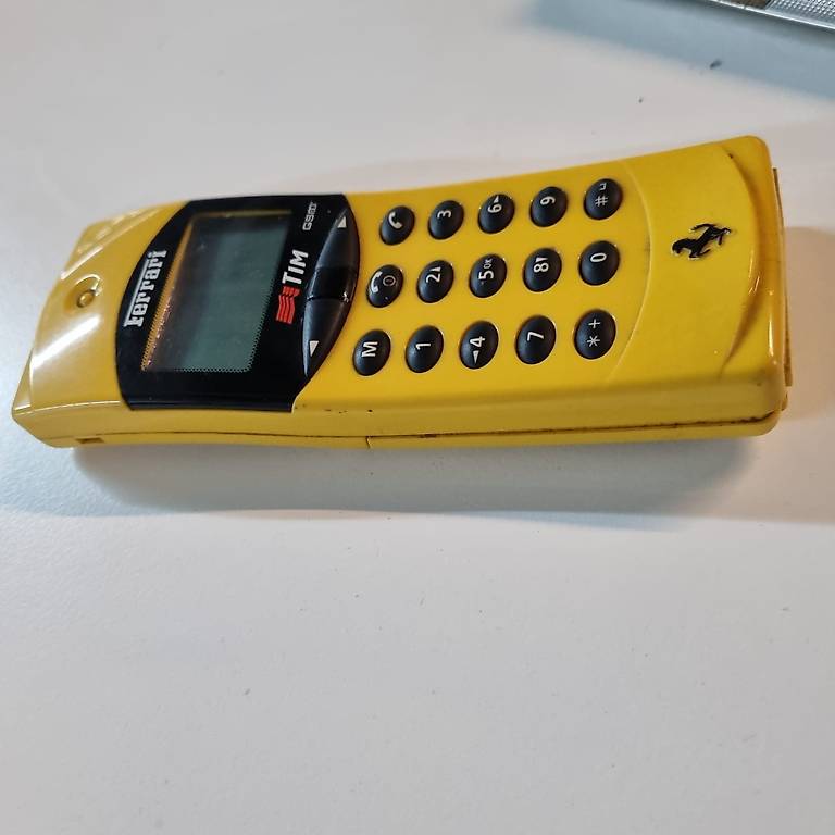 Ferrari Handy von ca. 1995 im Kanton Thurgau - tutti.ch