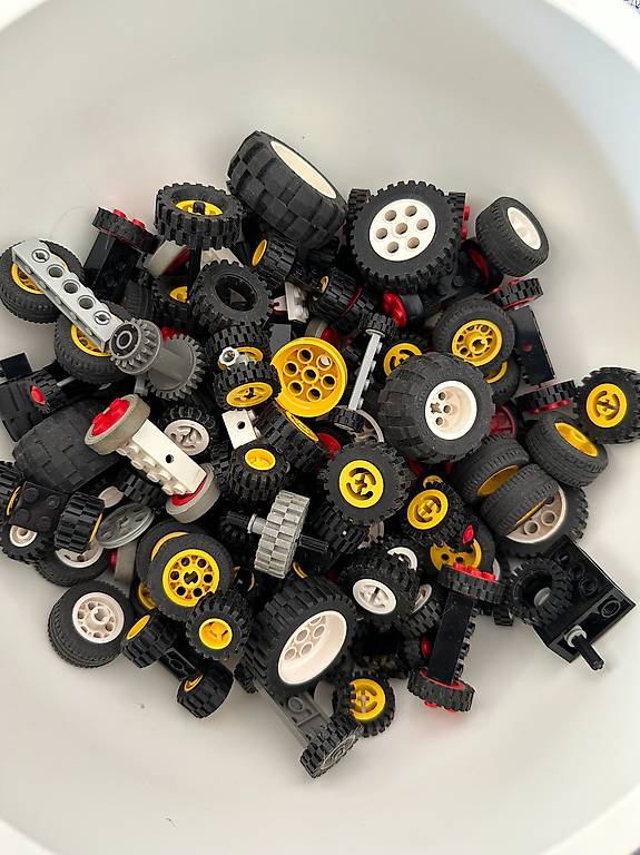 Lego / Lego Technic im Kanton Basel-Landschaft - tutti.ch