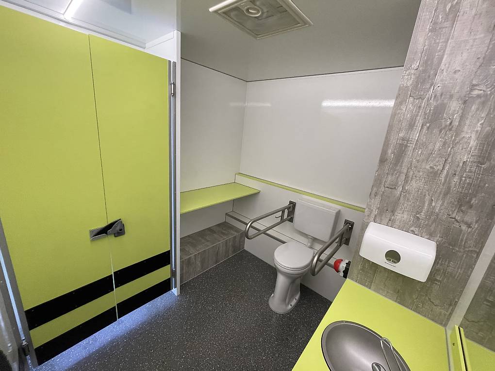 GAMO FTT 390 Handicap WC Wagen (Sanitäranhänger) im Kanton Zürich ...