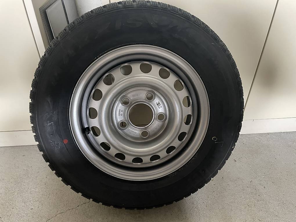 Humbauer Ersatzrad 155/80R 13 83T. Stahlfelge 5-Loch im Kanton Basel ...