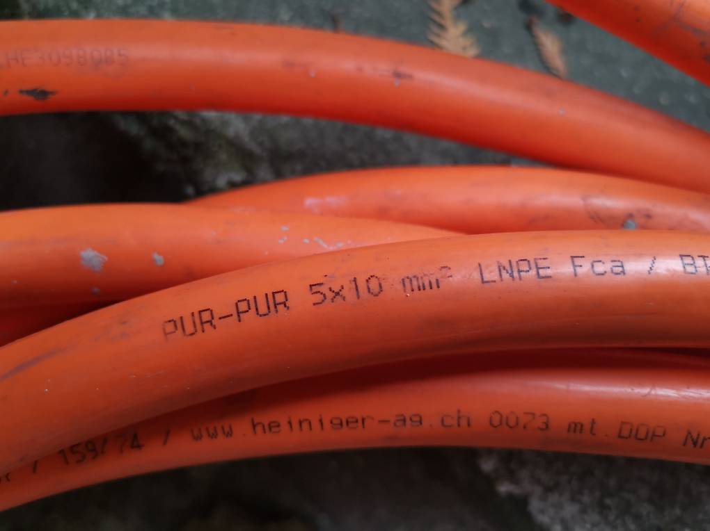 Industrie-Verlängerungskabel EPR-PUR 5x10mm2 14m im Kanton Bern - tutti.ch