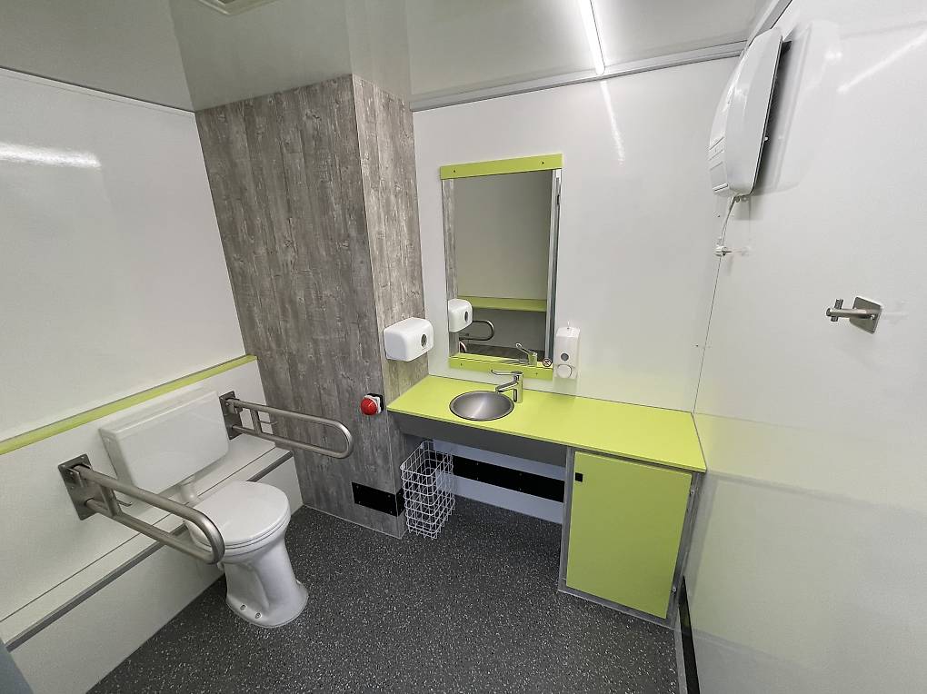 GAMO FTT 390 Handicap WC Wagen (Sanitäranhänger) im Kanton Zürich ...