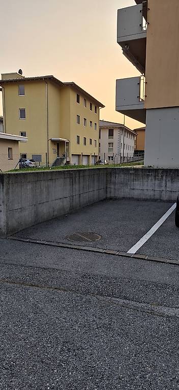 Posto auto esterno im Kanton Tessin mieten - tutti.ch