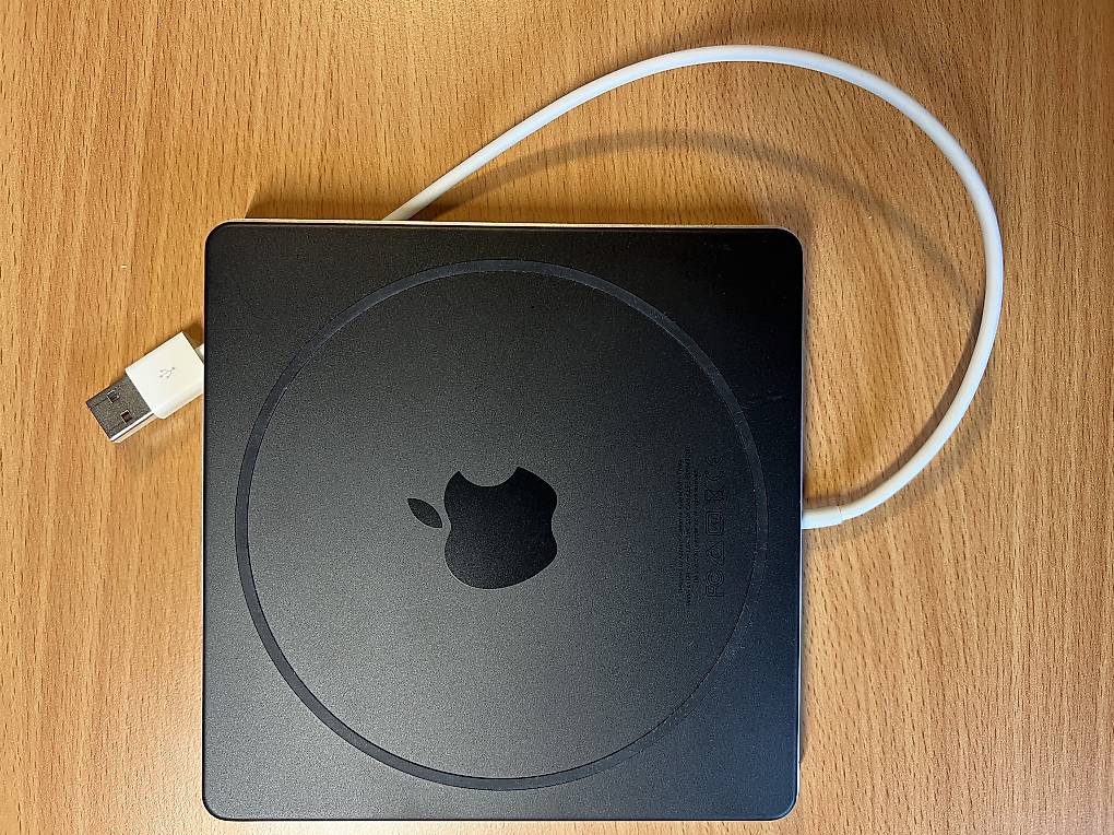 Apple DVD-Laufwerk zu verkaufen im Kanton Zürich - tutti.ch